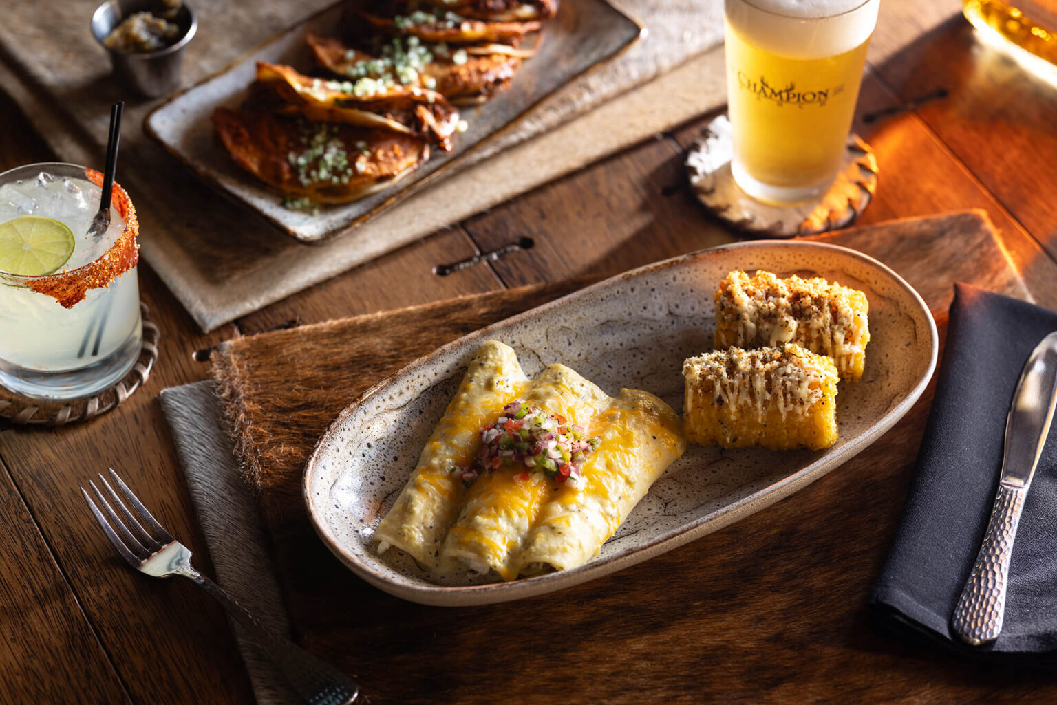 Dine - Champion Ranch